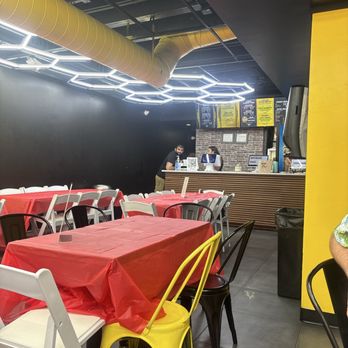 MILE HIGH MO’S - Updated November 2025 - 84 Photos & 71 Reviews - 2716 ...