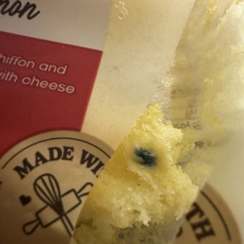 RED RIBBON BAKESHOP - Updated August 2025 - 624 Photos & 343 Reviews ...