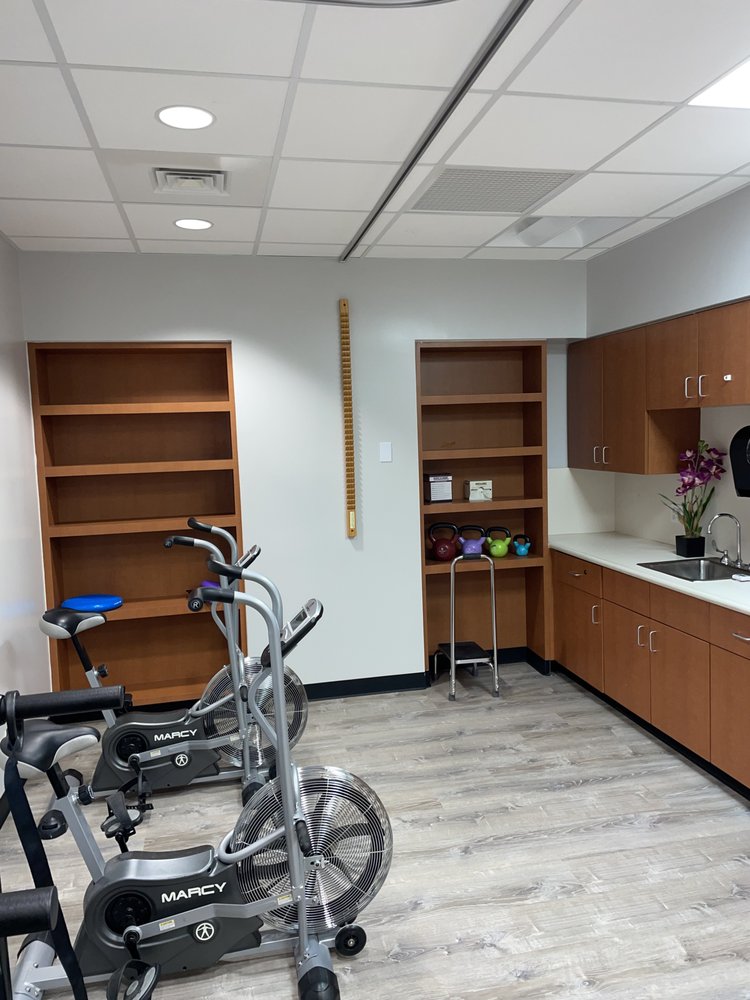 PATH MEDICAL - KENDALL - Updated October 2025 - 11 Photos - 8740 N ...