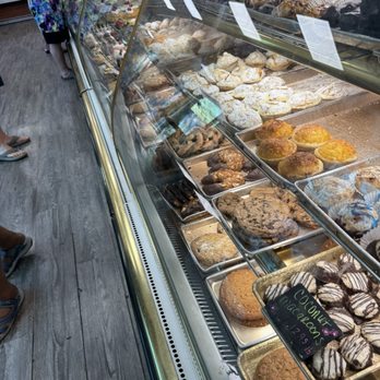 PINHO’S BAKERY - Updated December 2025 - 381 Photos & 368 Reviews ...