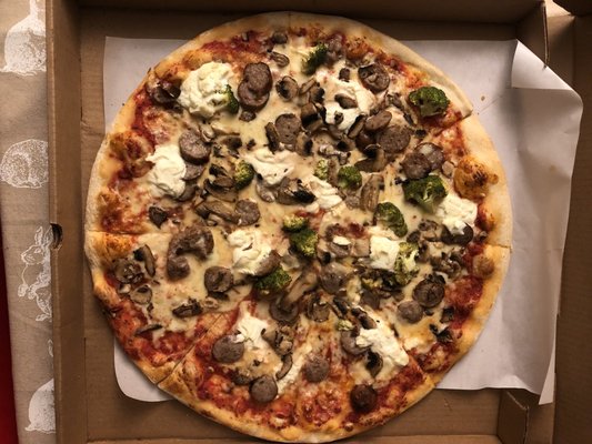 NY PIE - 104 Photos & 290 Reviews - 934 Moody St, Waltham ...