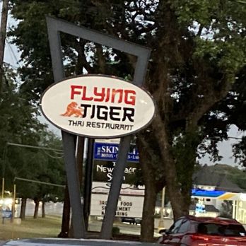 FLYING TIGER THAI RESTAURANT - Updated August 2024 - 150 Photos & 114 ...