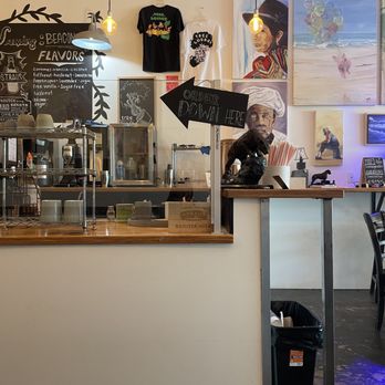TREE LOUNGE COFFEE - Updated August 2024 - 132 Photos & 76 Reviews ...