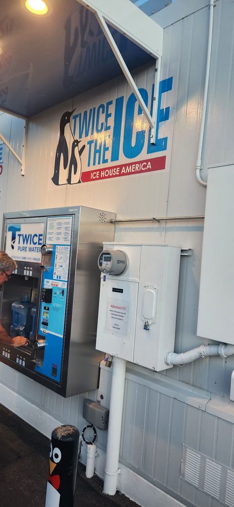 TWICE THE ICE - Updated August 2025 - 3010 Glassford Hill Rd, Prescott Valley, Arizona - Water ...