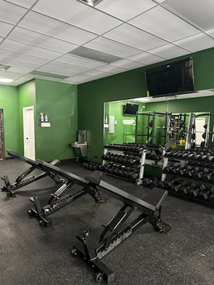 IR FITNESS TRAINING CENTER - Updated November 2024 - 11 Photos - 4517 N ...