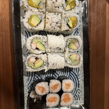 KUJIRA SUSHI & BAR - Updated August 2024 - 251 Photos & 70 Reviews ...