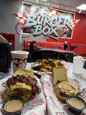 OG BURGER BOX - Updated October 2025 - 12 Reviews - 319 Valley Rd ...