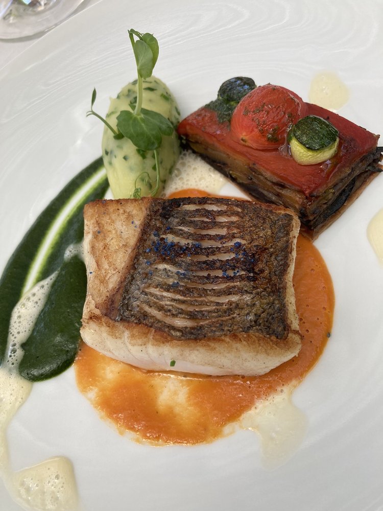 RESTAURANTE ES RACO D’ES TEIX - Updated July 2025 - 31 Photos - Calle ...