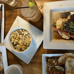 THE DIGNITARY RESTAURANT AND LOUNGE - Updated August 2025 - 60 Photos ...