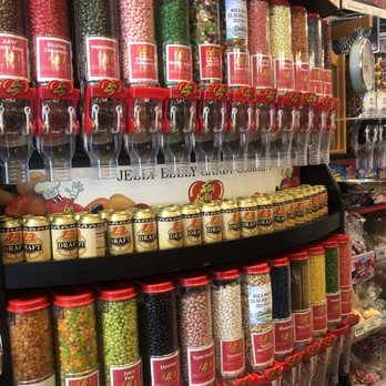 CRAVINS CANDY EMPORIUM - Updated December 2025 - 65 Photos & 50 Reviews ...