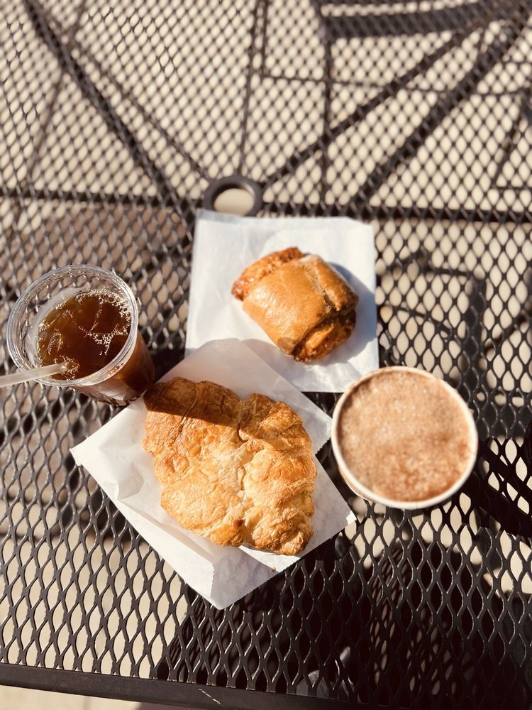 UNBAR CAFE - Updated October 2025 - 96 Photos & 50 Reviews - 12635 ...