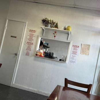 K & M DRIVE INN - Updated January 2026 - 161 Photos & 38 Reviews - 265 ...