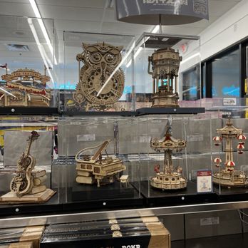 TESO LIFE - Updated July 2024 - 212 Photos & 34 Reviews - 1880 W ...