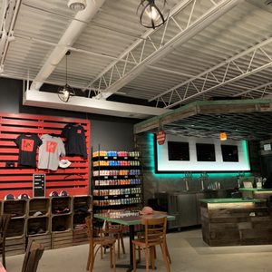 FARMHAUS CIDER CO. - Updated March 2025 - 104 Photos & 53 Reviews ...