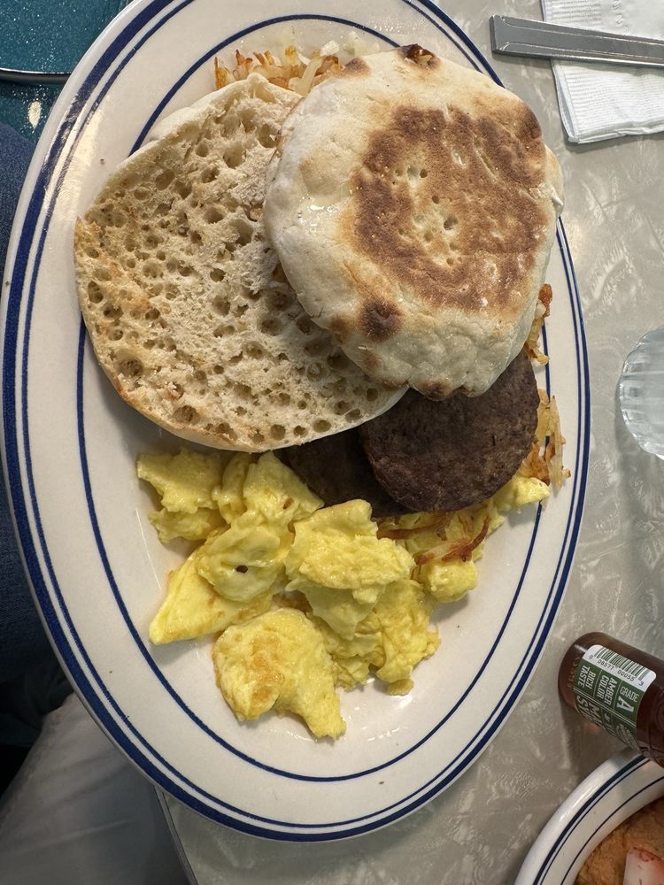 TUCKER STREET DINER - Updated August 2025 - 25 Photos & 13 Reviews ...