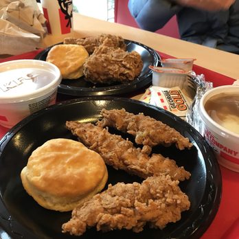 KFC - Updated August 2025 - 21 Photos & 18 Reviews - 419 S Claude A ...