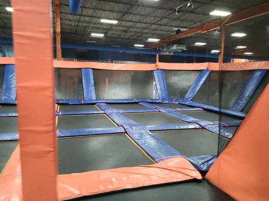 SKY ZONE TRAMPOLINE PARK - 61 Photos & 52 Reviews - 600 Hadley Rd ...