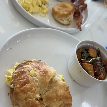 THE BREAKFAST BAR - Updated March 2025 - 339 Photos & 182 Reviews ...