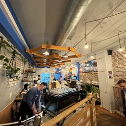 Flux coffee store