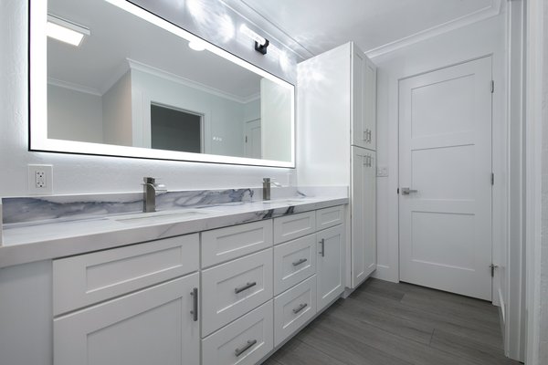 ADVAL CONSTRUCTION - 166 Photos & 11 Reviews - 418 N Buchanan Cir ...