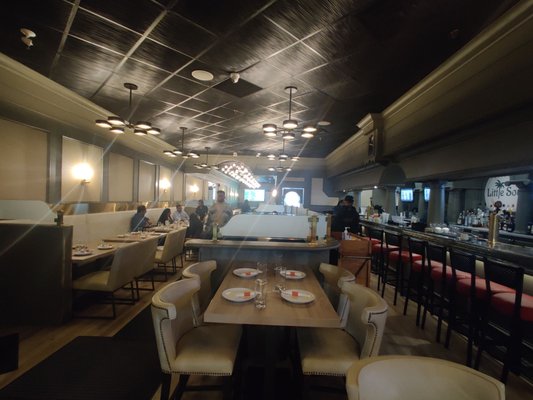 LITTLE SOUTH - Updated September 2025 - 53 Photos - 8 - 5165 Dixie Road ...