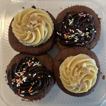 KILANI BAKERY - Updated March 2025 - 805 Photos & 386 Reviews - 704 ...