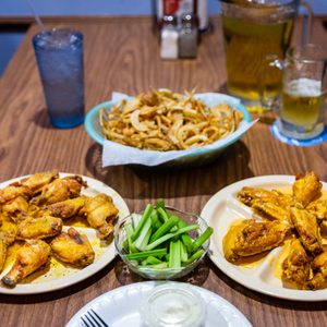 WILLIE SUE’S - 160 Photos & 226 Reviews - Bars - 3355 Patriot Pkwy ...