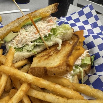 LEATHERBY’S FAMILY CREAMERY - Updated May 2025 - 1744 Photos & 1415 ...