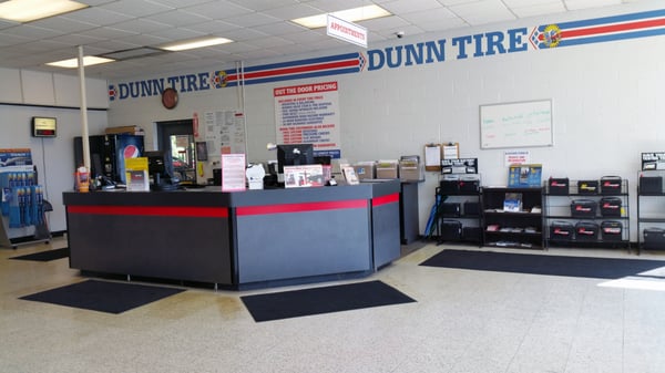 DUNN TIRE - Updated December 2025 - 17 Photos & 30 Reviews - 3400 ...