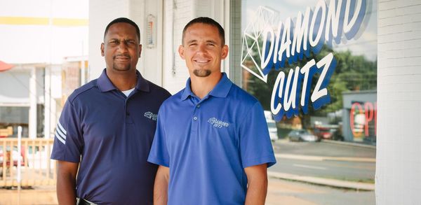 DIAMOND CUTZ BARBER & BEAUTY SALON - Updated October 2025 - 15 Photos ...