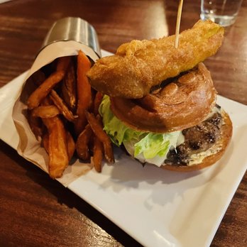 CITIZEN BURGER BAR - Updated October 2025 - 773 Photos & 1212 Reviews ...