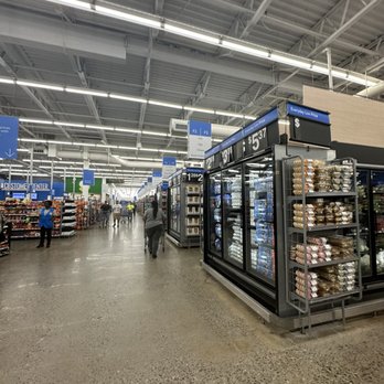 WALMART - Updated January 2026 - 101 Photos & 138 Reviews - 121 ...