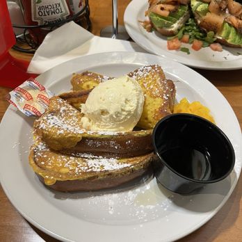 BESPOKE ALL DAY CAFE - Updated May 2024 - 1059 Photos & 470 Reviews ...