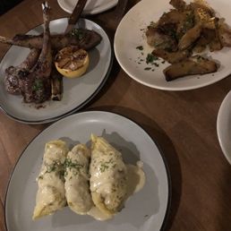 TRÉLA - Updated October 2025 - 171 Photos & 68 Reviews - 6000 NE Glisan ...