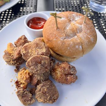 EDEN - Updated November 2024 - 993 Photos & 376 Reviews - 2734 W Roscoe ...