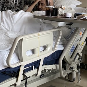 PINNACLE HOSPITAL - Updated December 2025 - 19 Reviews - 9301 ...