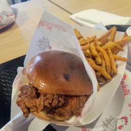 HOLY BUCKETS HALAL CHICKEN & PIZZA - Updated December 2025 - 129 Photos ...