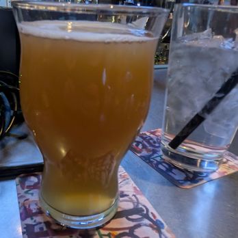 YARD HOUSE - Updated August 2025 - 1135 Photos & 1372 Reviews - 1555 ...