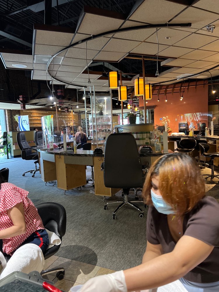 MAJESTIC NAIL & DAY SPA - Updated December 2025 - 179 Photos & 178 ...