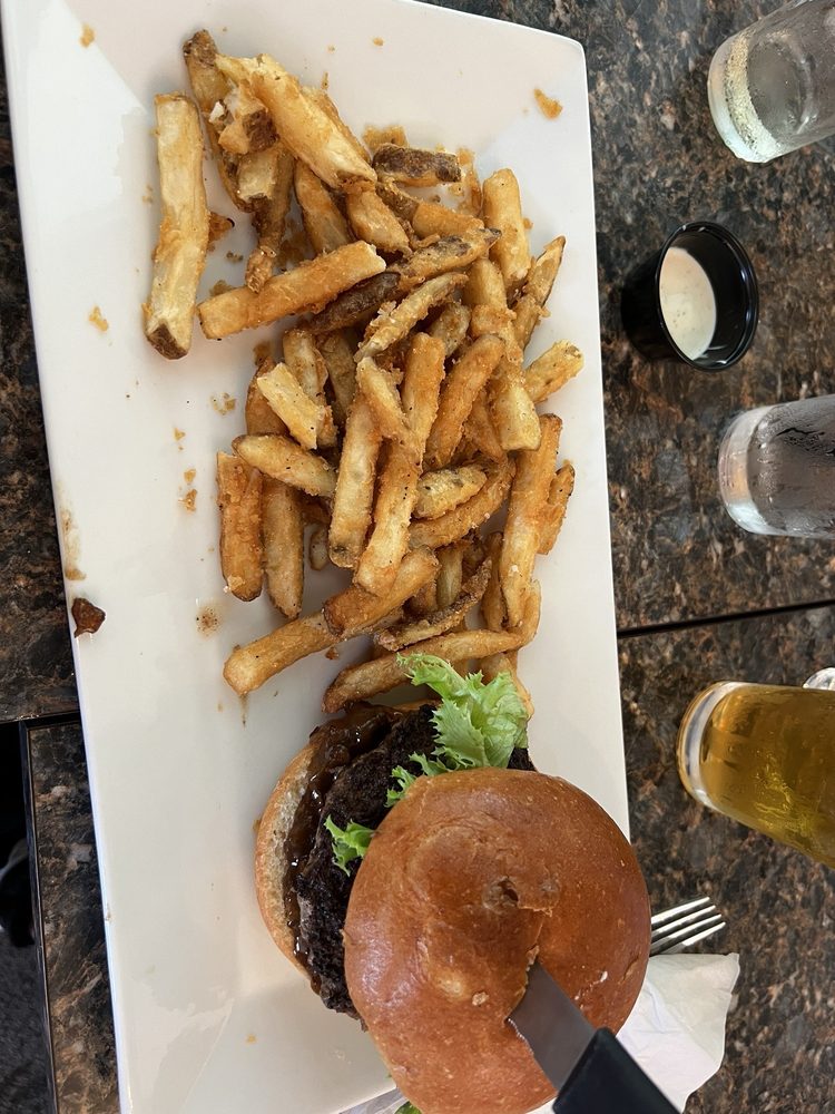 YOUNG’S FIREBRICK BAR & GRILL - Updated October 2025 - 159 Youngs Ln ...