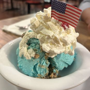 JAXSON’S ICE CREAM PARLOR AND RESTAURANT - 3666 Photos & 1955 Reviews ...