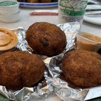 MIKE LINNIG’S RESTAURANT - 302 Photos & 360 Reviews - 9308 Cane Run Rd ...