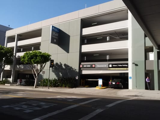 KAISER PERMANENTE PARKING STRUCTURE - Updated December 2025 - 16 Photos ...