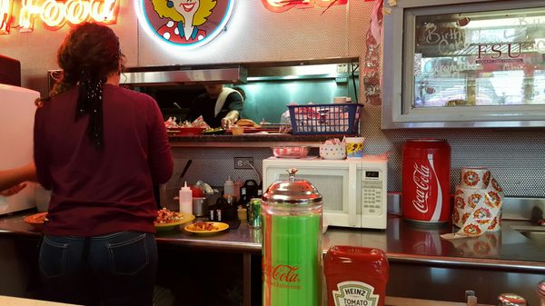 POKY DOT - CLOSED - 145 Photos & 129 Reviews - Diners - 1111 Fairmont ...