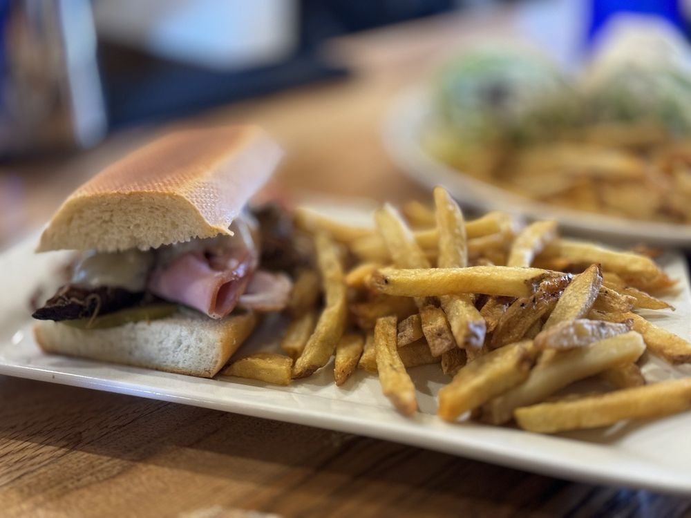 GRAND RIVER BREWERY - Updated December 2025 - 206 Photos & 246 Reviews ...