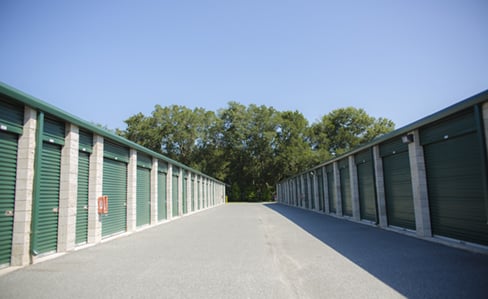 NEIGHBORHOOD STORAGE - Updated November 2024 - 12 Photos - 4709 SE ...