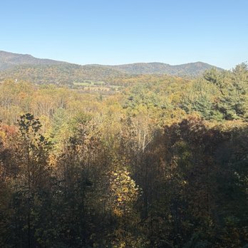 LYDIA MOUNTAIN LODGE & LOG CABINS - Updated October 2025 - 135 Photos ...