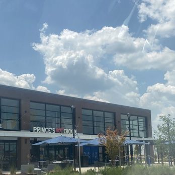 TANGER OUTLETS NASHVILLE - Updated December 2025 - 58 Photos & 29 ...