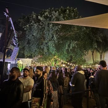 ZEY ZEY - Updated October 2025 - 66 Photos & 32 Reviews - 353 NE 61st ...