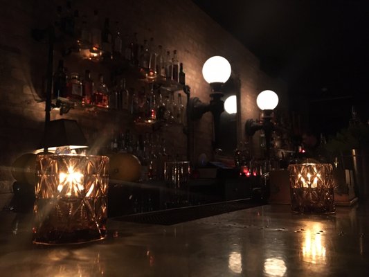 THE VICTOR BAR - 139 Photos & 183 Reviews - 4011 N Damen Ave, Chicago ...